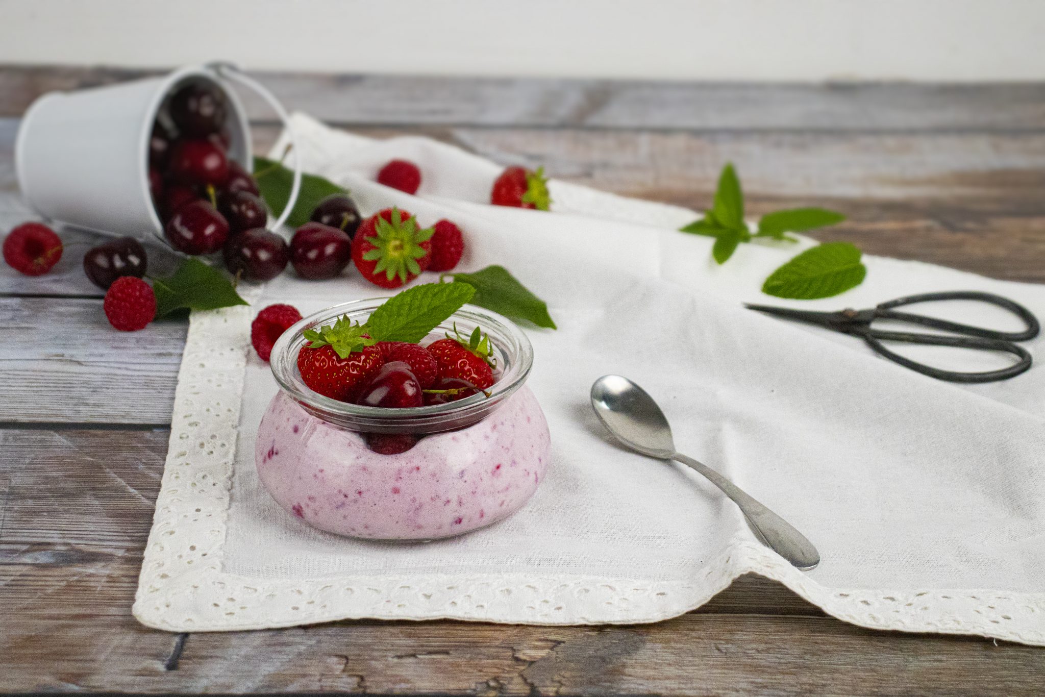 Délicieuse recette légère de Mousse aux fruits rouges